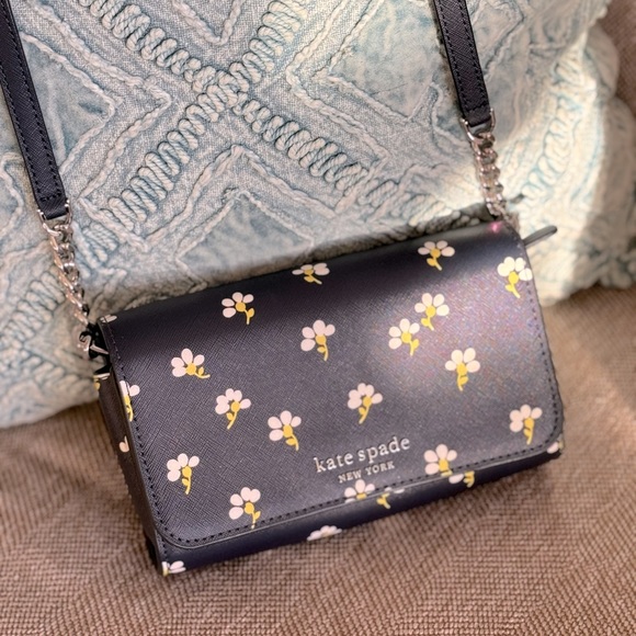 kate spade | Bags | Kate Spade Small Bag In Navy Blue And White Flowers ...